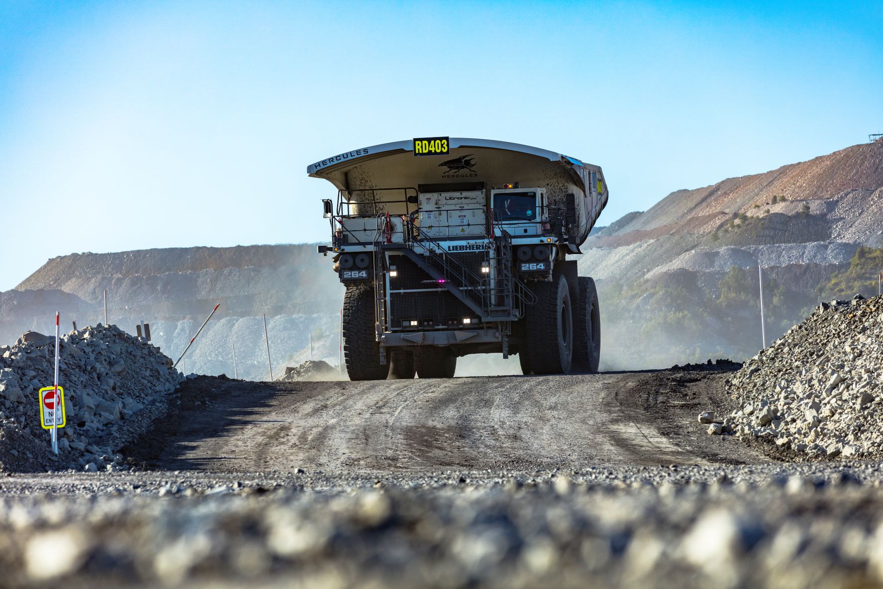 MINE DESIGN AND ELECTRIFICATION REDUCING EMISSIONS OF HAUL TRUCKS